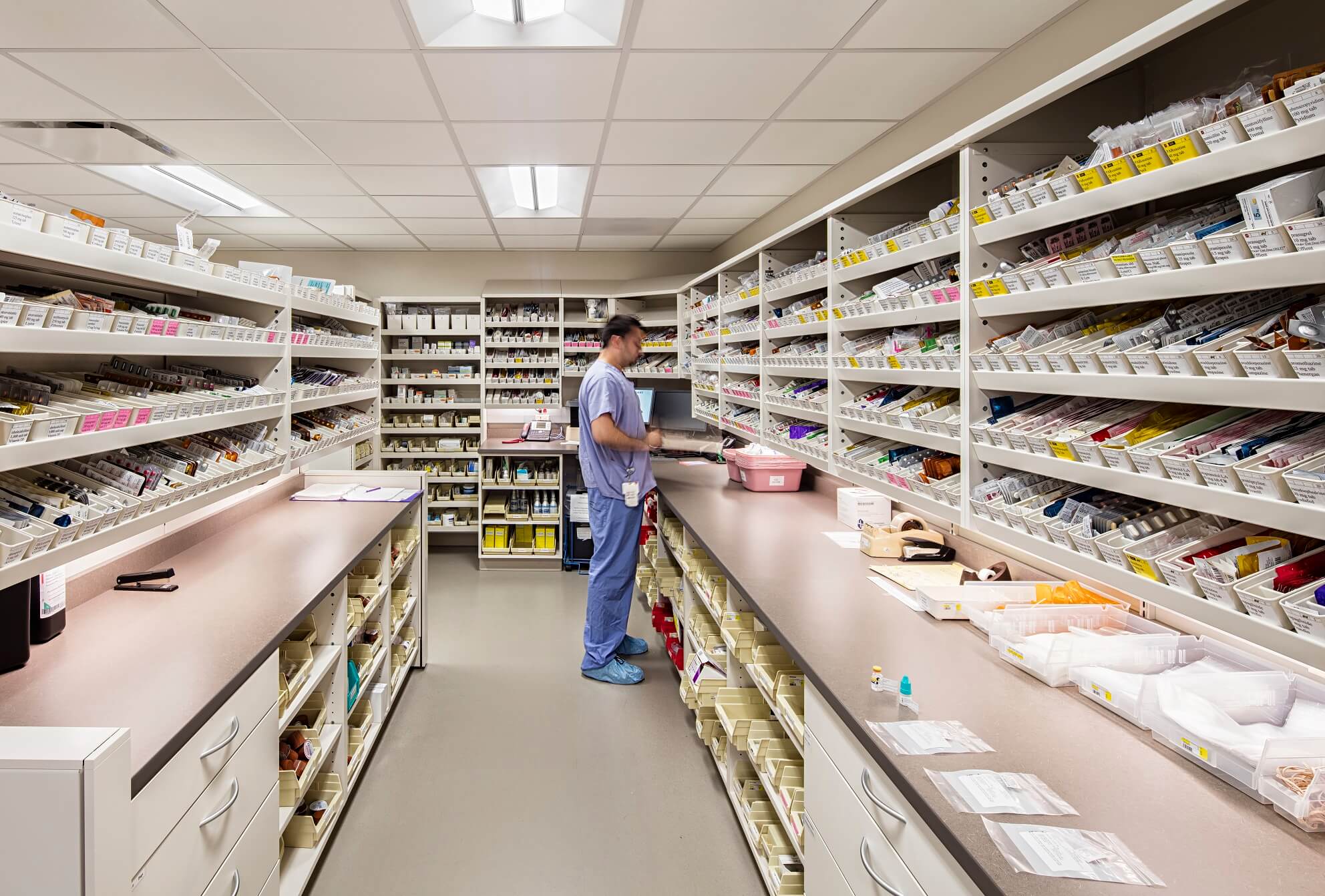 Advocate BroMenn Lab & Pharmacy Construction - Widmer Interiors